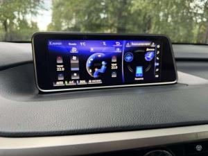 Grey Lexus RX 450h 2018 in Vilnius, with an engine capacity of 3.46 L and mileage of 220 thousand km for 27700 €, photo 31 on AUTOMOTO.COM.LV