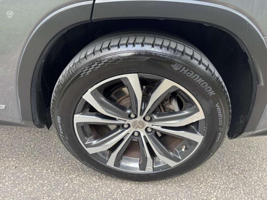 Grey Lexus RX 450h 2018 in Vilnius, with an engine capacity of 3.46 L and mileage of 220 thousand km for 27700 €, photo 40 on AUTOMOTO.COM.LV