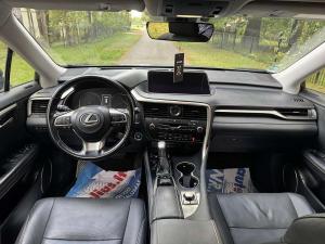 Grey Lexus RX 450h 2018 in Vilnius, with an engine capacity of 3.46 L and mileage of 220 thousand km for 27500 €, photo 19 on AUTOMOTO.COM.LV