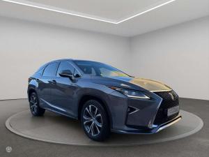 Pelēks Lexus RX 450h 2018 Viļņa, ar dzinēja tilpumu 3.46 L un nobraukumu 90 tūkst. km par 29900 €, foto 3 vietnē AUTOMOTO.COM.LV