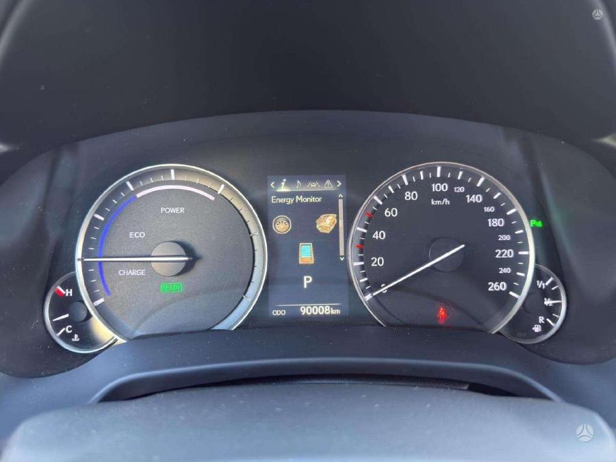 Pelēks Lexus RX 450h 2018 Viļņa, ar dzinēja tilpumu 3.46 L un nobraukumu 90 tūkst. km par 29900 €, foto 15 vietnē AUTOMOTO.COM.LV