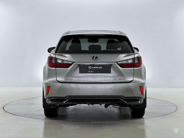 Pelēks Lexus RX 450h 2019 Viļņa, ar dzinēja tilpumu 3.46 L un nobraukumu 145 tūkst. km par 36900 €, foto 4 vietnē AUTOMOTO.COM.LV