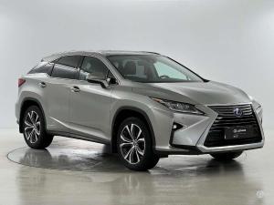 Pelēks Lexus RX 450h 2019 Viļņa, ar dzinēja tilpumu 3.46 L un nobraukumu 145 tūkst. km par 36900 €, foto 18 vietnē AUTOMOTO.COM.LV