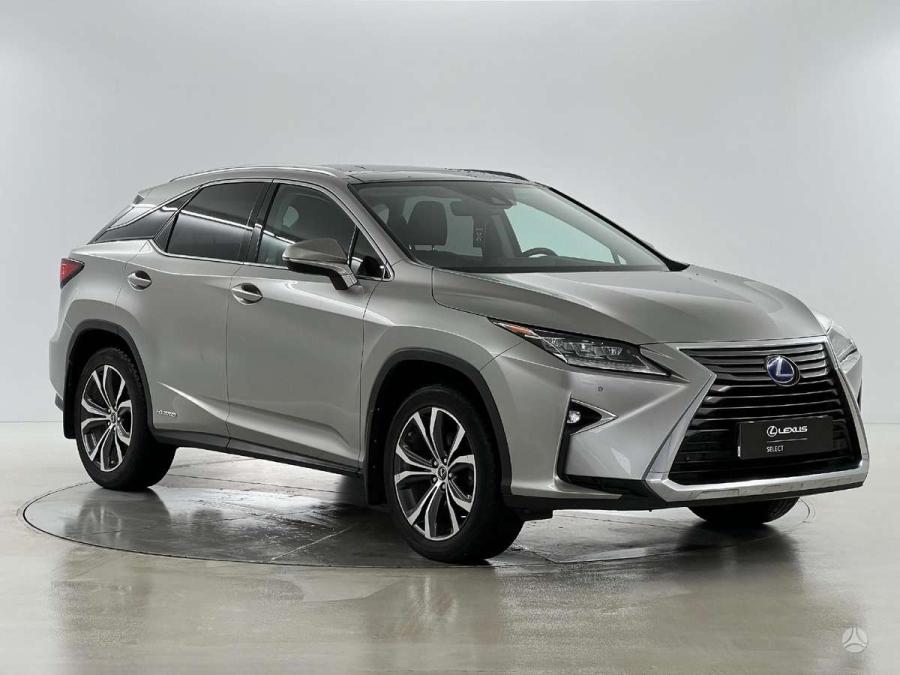 Pelēks Lexus RX 450h 2019 Viļņa, ar dzinēja tilpumu 3.46 L un nobraukumu 145 tūkst. km par 36900 €, foto 18 vietnē AUTOMOTO.COM.LV