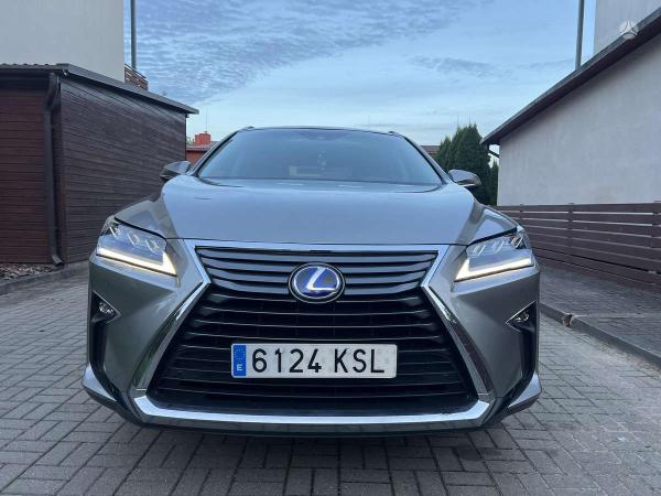 Pelēks Lexus RX 450h 2019 Viļņa, ar dzinēja tilpumu 3.50 L un nobraukumu 165 tūkst. km par 25750 €, foto 8 vietnē AUTOMOTO.COM.LV