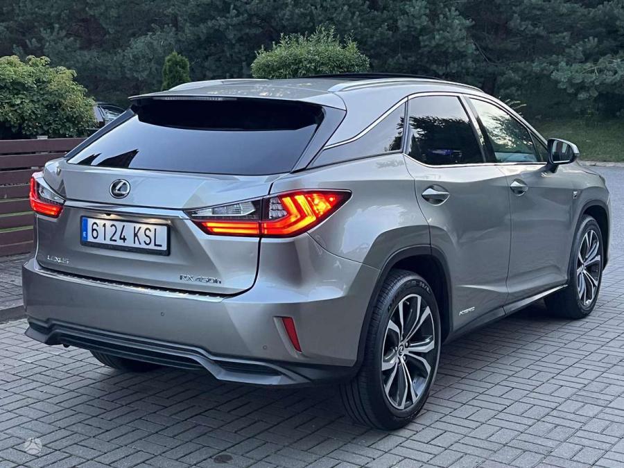 Серый Лексус RX 450h 2019 в Вильнюс, объемом двигателя 3.50 л и пробегом 165 тыс. км за 25750 €, фото 10 на AUTOMOTO.COM.LV