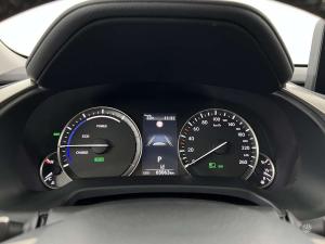 Pelēks Lexus RX 450h 2021 Viļņa, ar dzinēja tilpumu 3.46 L un nobraukumu 65 tūkst. km par 45900 €, foto 14 vietnē AUTOMOTO.COM.LV