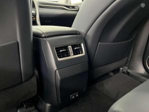 Pelēks Lexus RX 450h 2021 Viļņa, ar dzinēja tilpumu 3.46 L un nobraukumu 65 tūkst. km par 45900 €, foto 29 vietnē AUTOMOTO.COM.LV