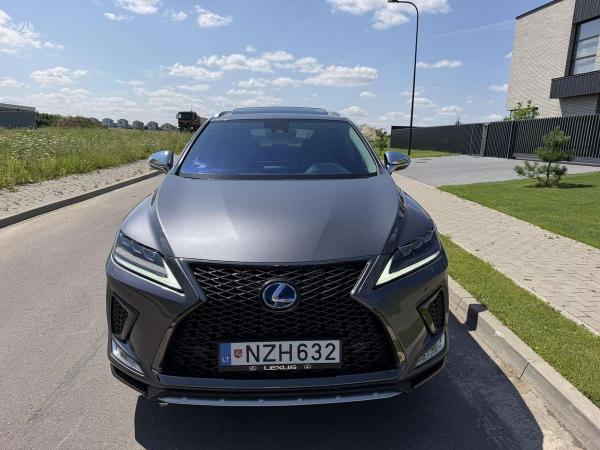 Pelēks Lexus RX 450h 2021 Kauņa, ar dzinēja tilpumu 3.46 L un nobraukumu 30 tūkst. km par 43500 €, foto 4 vietnē AUTOMOTO.COM.LV