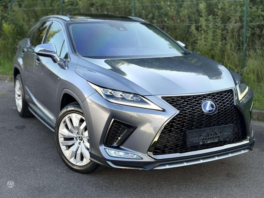 Grey Lexus RX 450h 2021 in Vilnius, with an engine capacity of 3.50 L and mileage of 30 thousand km for 38900 €, photo 1 on AUTOMOTO.COM.LV