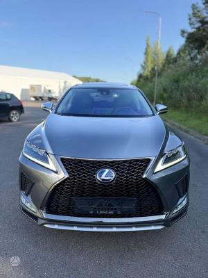 Grey Lexus RX 450h 2021 in Vilnius, with an engine capacity of 3.50 L and mileage of 30 thousand km for 38900 €, photo 4 on AUTOMOTO.COM.LV