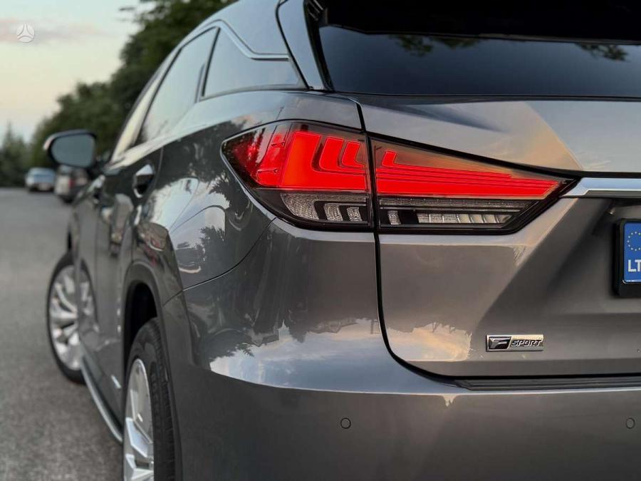 Pelēks Lexus RX 450h 2022 Viļņa, ar dzinēja tilpumu 3.50 L un nobraukumu 29 tūkst. km par 39450 €, foto 12 vietnē AUTOMOTO.COM.LV