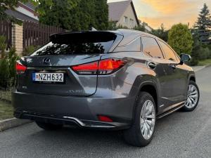 Pelēks Lexus RX 450h 2022 Viļņa, ar dzinēja tilpumu 3.50 L un nobraukumu 29 tūkst. km par 39450 €, foto 19 vietnē AUTOMOTO.COM.LV