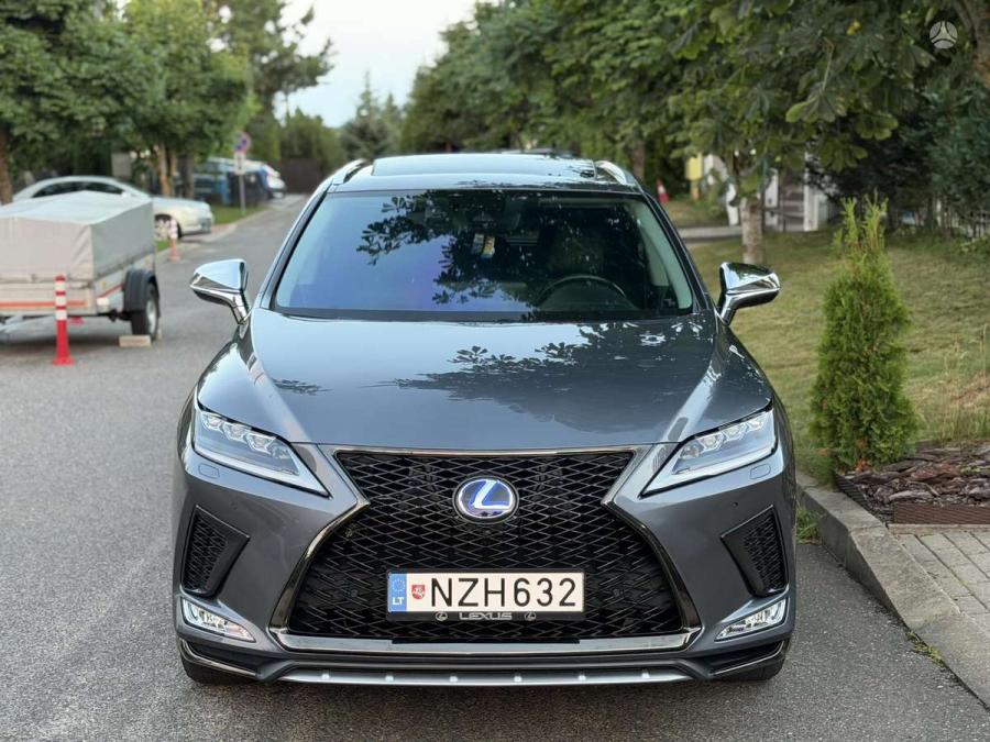 Pelēks Lexus RX 450h 2022 Viļņa, ar dzinēja tilpumu 3.50 L un nobraukumu 29 tūkst. km par 39450 €, foto 29 vietnē AUTOMOTO.COM.LV