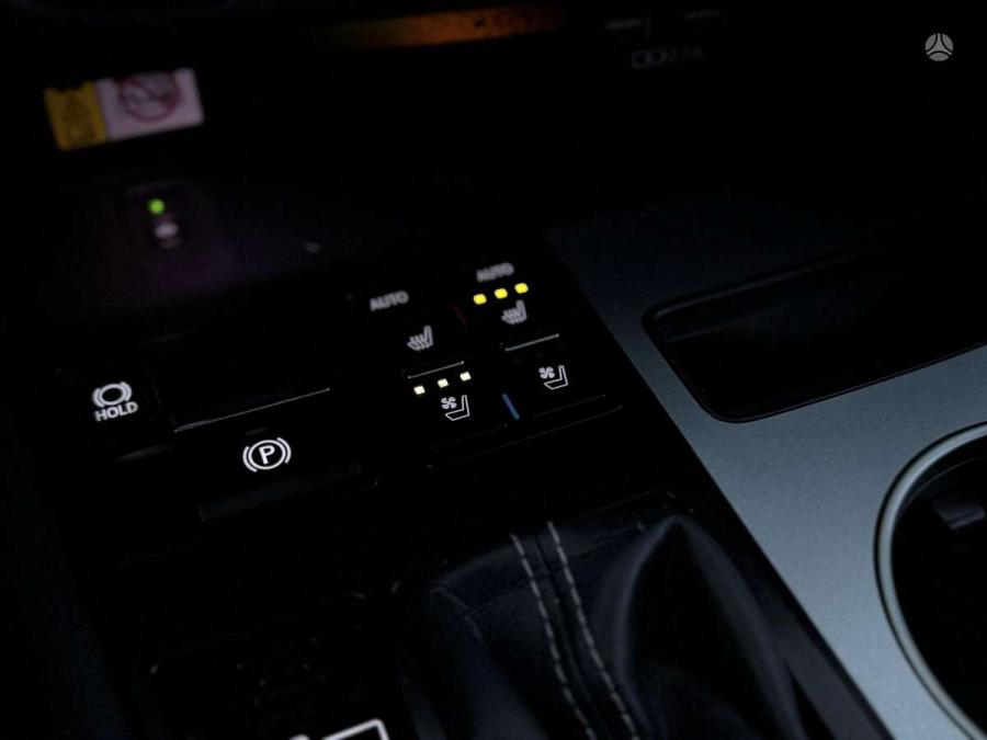 Pelēks Lexus RX 450h 2022 Viļņa, ar dzinēja tilpumu 3.50 L un nobraukumu 29 tūkst. km par 39450 €, foto 53 vietnē AUTOMOTO.COM.LV