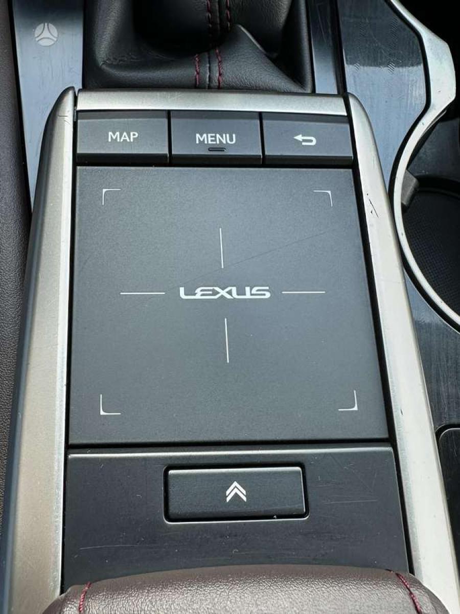 Pelēks Lexus RX 450h 2022 Klaipėda, ar dzinēja tilpumu 3.46 L un nobraukumu 133 tūkst. km par 42800 €, foto 22 vietnē AUTOMOTO.COM.LV