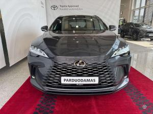 Серый Лексус RX 450h 2023 в Шяуляй, объемом двигателя 2.49 л и пробегом 12 тыс. км за 60900 €, фото 36 на AUTOMOTO.COM.LV
