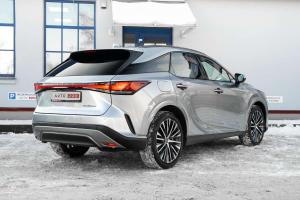 Pelēks Lexus RX 450h 2024 Kauņa, ar dzinēja tilpumu 2.49 L un nobraukumu 83 tūkst. km par 59900 €, foto 3 vietnē AUTOMOTO.COM.LV