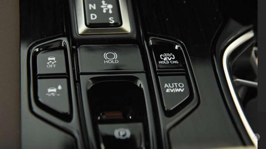 Pelēks Lexus RX 450h 2025 Viļņa, ar dzinēja tilpumu 2.49 L un nobraukumu 7 tūkst. km par 69999 €, foto 5 vietnē AUTOMOTO.COM.LV