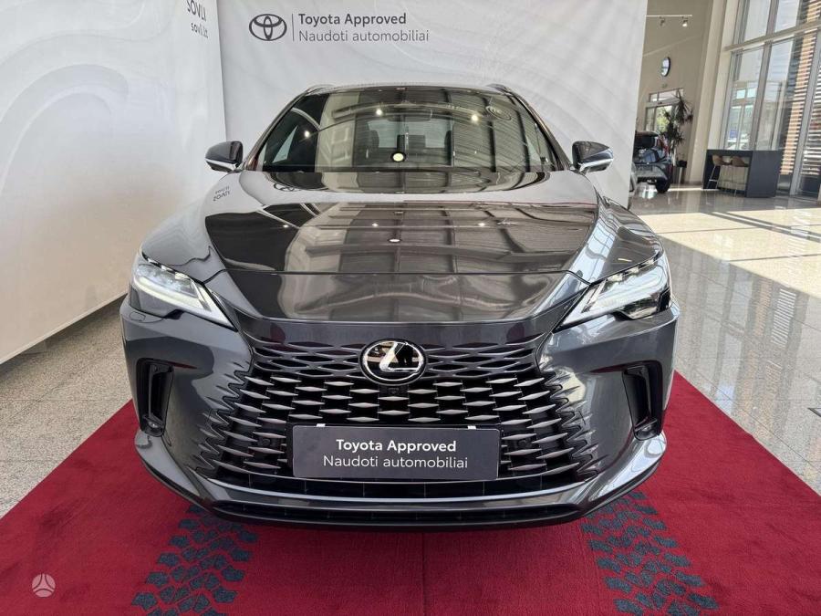 Pelēks Lexus RX 450h 2025 Šauļi, ar dzinēja tilpumu 2.49 L un nobraukumu 19 tūkst. km par 64900 €, foto 4 vietnē AUTOMOTO.COM.LV