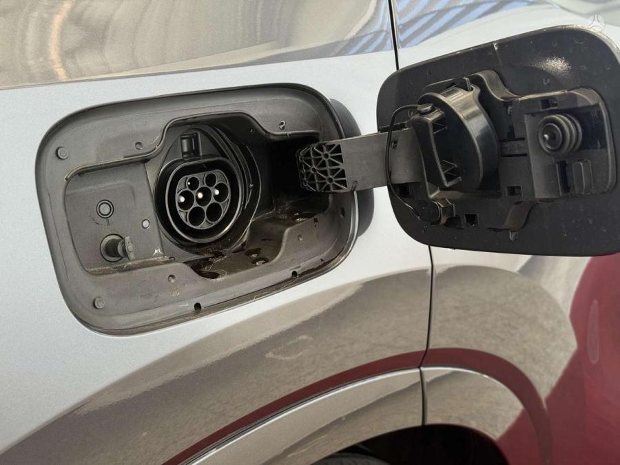 Pelēks Lexus RX 450h 2025 Šauļi, ar dzinēja tilpumu 2.49 L un nobraukumu 19 tūkst. km par 64900 €, foto 14 vietnē AUTOMOTO.COM.LV