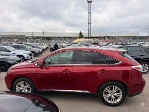 Red Lexus RX 450h 2009 in Kaunas, with an engine capacity of 3.50 L and mileage of 300 thousand km for 9650 €, photo 4 on AUTOMOTO.COM.LV