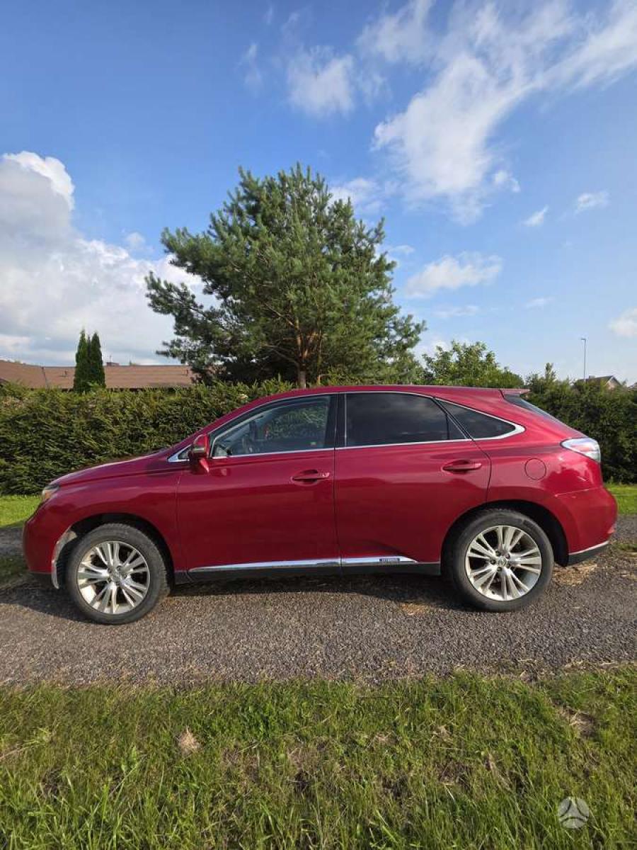 Sarkans Lexus RX 450h 2009 Klaipėda, ar dzinēja tilpumu 3.46 L un nobraukumu 332 tūkst. km par 8500 €, foto 4 vietnē AUTOMOTO.COM.LV