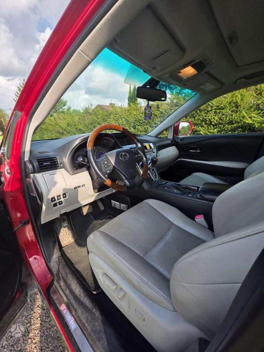 Sarkans Lexus RX 450h 2009 Klaipėda, ar dzinēja tilpumu 3.46 L un nobraukumu 332 tūkst. km par 8500 €, foto 6 vietnē AUTOMOTO.COM.LV