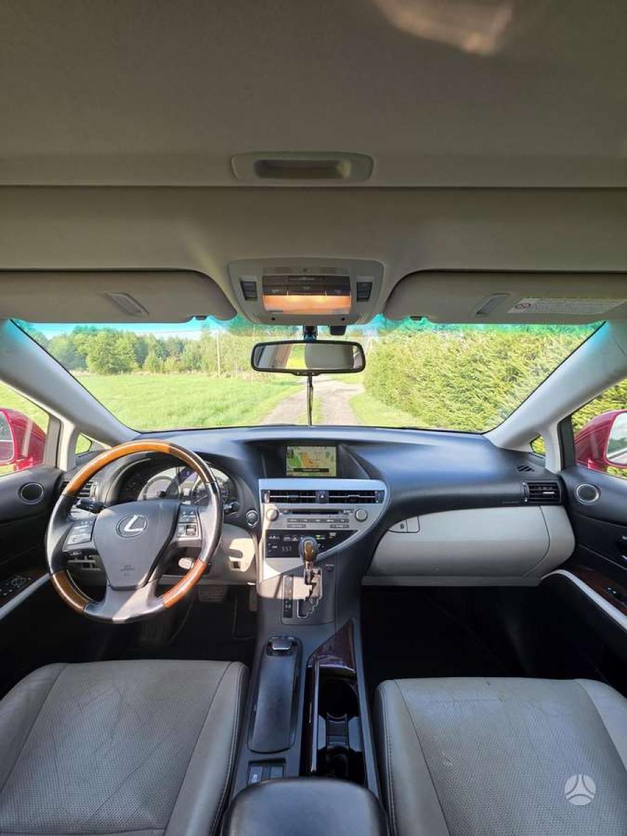 Sarkans Lexus RX 450h 2009 Klaipėda, ar dzinēja tilpumu 3.46 L un nobraukumu 332 tūkst. km par 8500 €, foto 9 vietnē AUTOMOTO.COM.LV