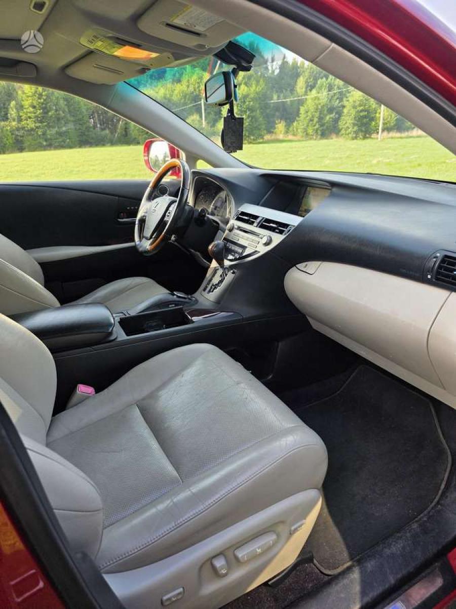 Sarkans Lexus RX 450h 2009 Klaipėda, ar dzinēja tilpumu 3.46 L un nobraukumu 332 tūkst. km par 8500 €, foto 14 vietnē AUTOMOTO.COM.LV