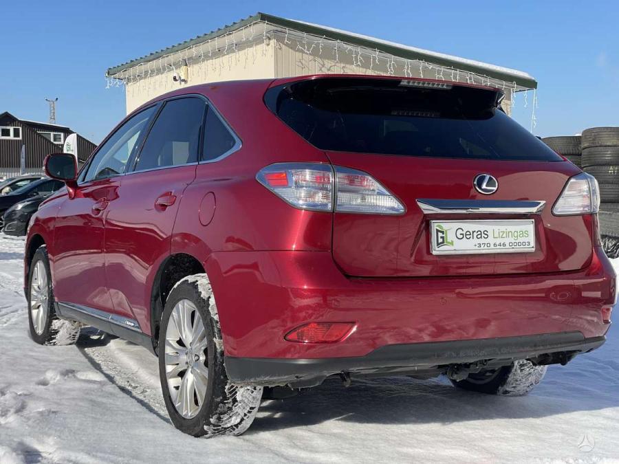 Sarkans Lexus RX 450h 2010 Viļņa, ar dzinēja tilpumu 3.46 L un nobraukumu 220 tūkst. km par 10500 €, foto 4 vietnē AUTOMOTO.COM.LV