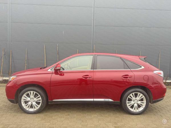 Red Lexus RX 450h 2011 in Vilnius, with an engine capacity of 0.00 L and mileage of 240 thousand km for 12200 €, photo 3 on AUTOMOTO.COM.LV