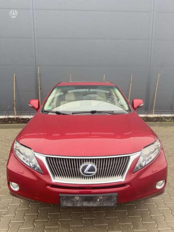 Red Lexus RX 450h 2011 in Vilnius, with an engine capacity of 0.00 L and mileage of 240 thousand km for 12200 €, photo 5 on AUTOMOTO.COM.LV