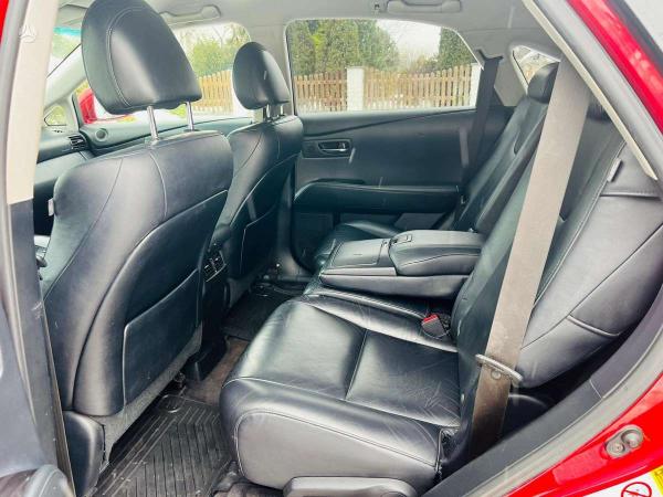 Sarkans Lexus RX 450h 2011 Viļņa, ar dzinēja tilpumu 3.50 L un nobraukumu 252 tūkst. km par 9600 €, foto 11 vietnē AUTOMOTO.COM.LV