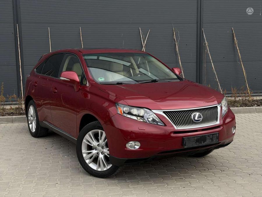 Sarkans Lexus RX 450h 2011 Viļņa, ar dzinēja tilpumu 0.00 L un nobraukumu 260 tūkst. km par 11300 €, foto 1 vietnē AUTOMOTO.COM.LV