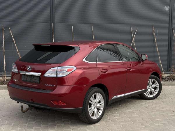 Красный Лексус RX 450h 2011 в Вильнюс, объемом двигателя 0.00 л и пробегом 260 тыс. км за 11300 €, фото 6 на AUTOMOTO.COM.LV