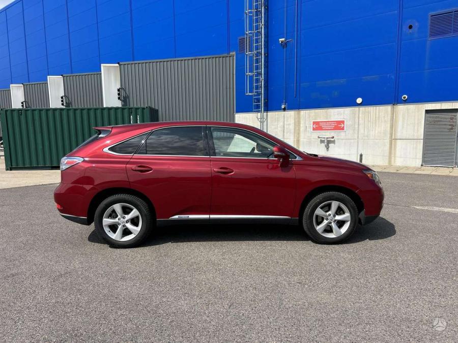 Sarkans Lexus RX 450h 2011 Viļņa, ar dzinēja tilpumu 3.50 L un nobraukumu 293 tūkst. km par 11999 €, foto 6 vietnē AUTOMOTO.COM.LV