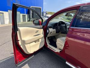 Sarkans Lexus RX 450h 2011 Viļņa, ar dzinēja tilpumu 3.50 L un nobraukumu 293 tūkst. km par 11999 €, foto 8 vietnē AUTOMOTO.COM.LV