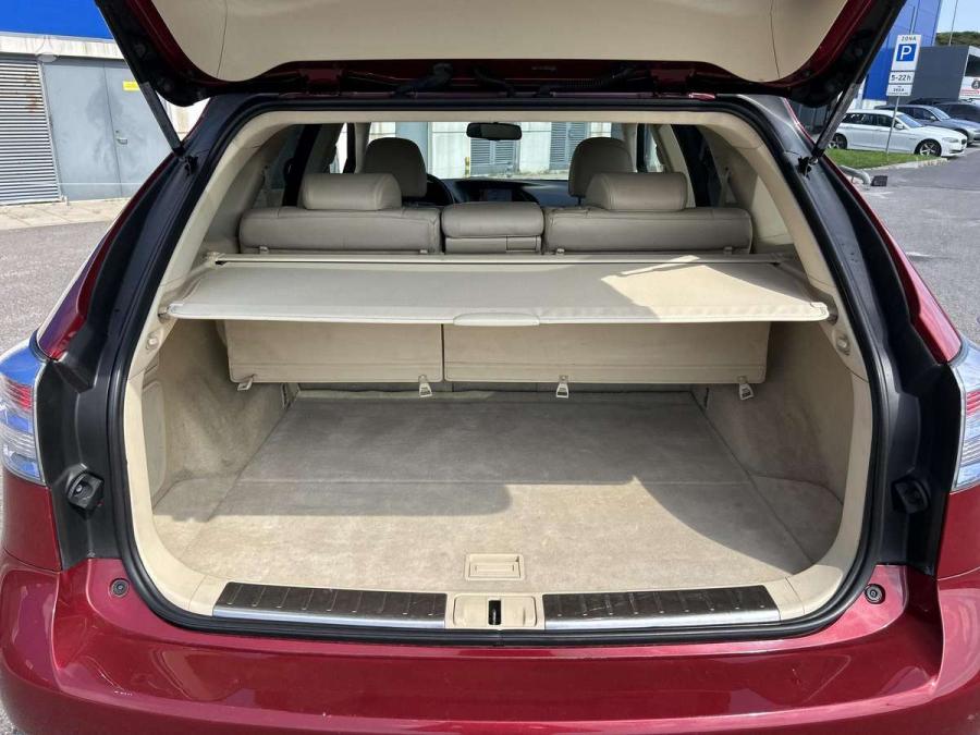 Sarkans Lexus RX 450h 2011 Viļņa, ar dzinēja tilpumu 3.50 L un nobraukumu 293 tūkst. km par 11999 €, foto 20 vietnē AUTOMOTO.COM.LV