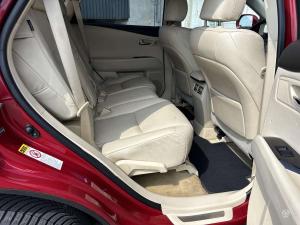 Sarkans Lexus RX 450h 2011 Viļņa, ar dzinēja tilpumu 3.50 L un nobraukumu 293 tūkst. km par 11999 €, foto 30 vietnē AUTOMOTO.COM.LV