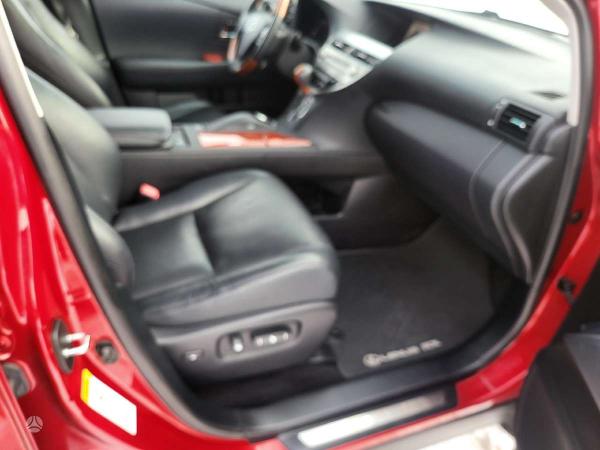 Red Lexus RX 450h 2012 in Siauliai, with an engine capacity of 3.46 L and mileage of 125 thousand km for 13700 €, photo 11 on AUTOMOTO.COM.LV