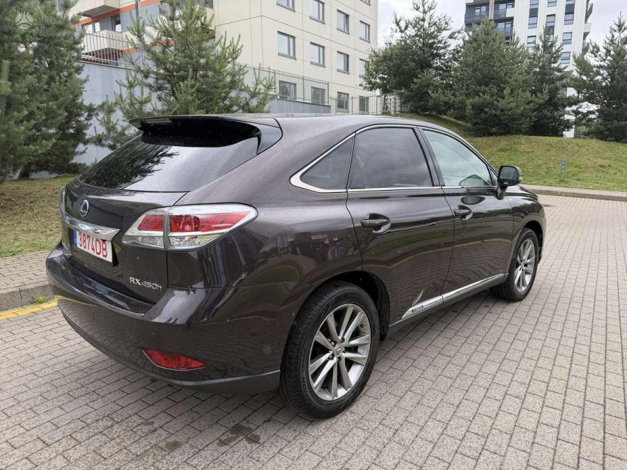 Sarkans Lexus RX 450h 2013 Viļņa, ar dzinēja tilpumu 3.46 L un nobraukumu 160 tūkst. km par 13950 €, foto 4 vietnē AUTOMOTO.COM.LV