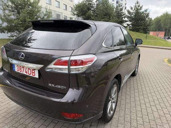 Красный Лексус RX 450h 2013 в Вильнюс, объемом двигателя 3.46 л и пробегом 160 тыс. км за 13950 €, фото 9 на AUTOMOTO.COM.LV