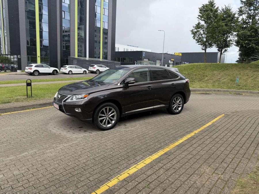 Sarkans Lexus RX 450h 2013 Viļņa, ar dzinēja tilpumu 3.46 L un nobraukumu 160 tūkst. km par 13950 €, foto 18 vietnē AUTOMOTO.COM.LV