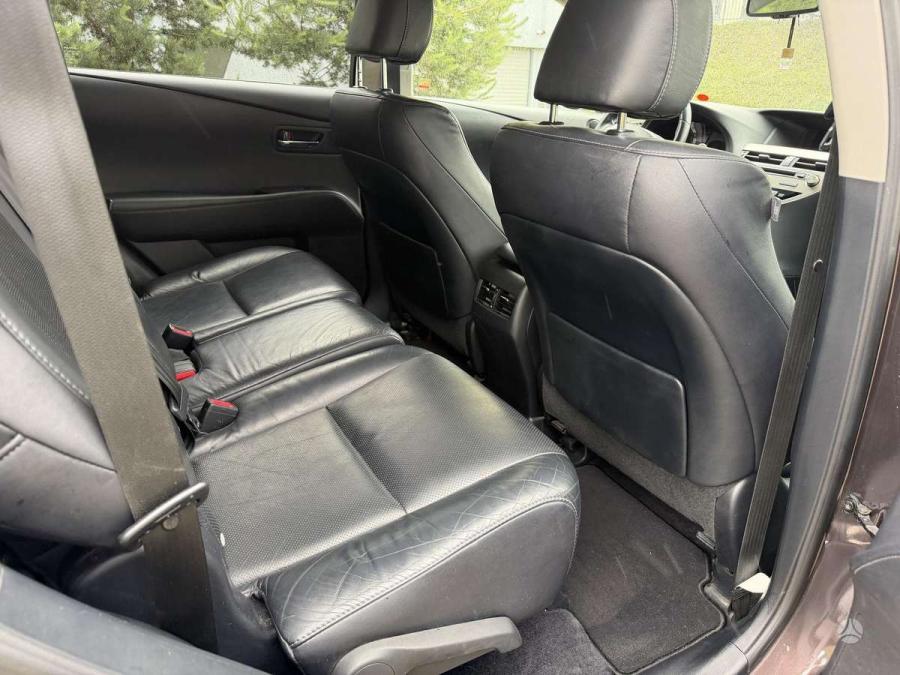 Sarkans Lexus RX 450h 2013 Viļņa, ar dzinēja tilpumu 3.46 L un nobraukumu 160 tūkst. km par 13950 €, foto 20 vietnē AUTOMOTO.COM.LV