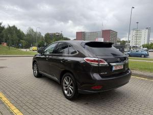 Red Lexus RX 450h 2013 in Vilnius, with an engine capacity of 3.46 L and mileage of 160 thousand km for 13800 €, photo 4 on AUTOMOTO.COM.LV