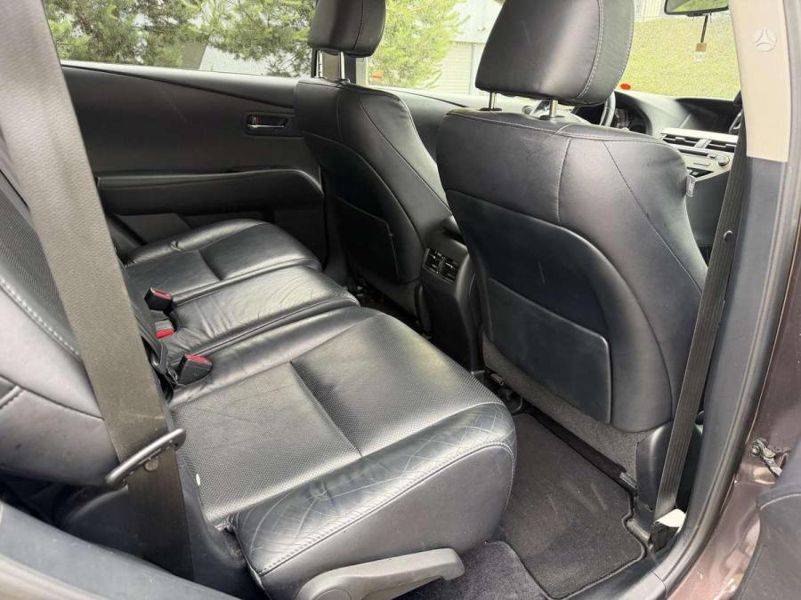 Red Lexus RX 450h 2013 in Vilnius, with an engine capacity of 3.46 L and mileage of 160 thousand km for 13800 €, photo 20 on AUTOMOTO.COM.LV