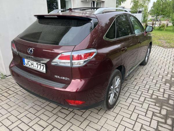 Красный Лексус RX 450h 2015 в Шакяй, объемом двигателя 3.46 л и пробегом 177 тыс. км за 19000 €, фото 3 на AUTOMOTO.COM.LV
