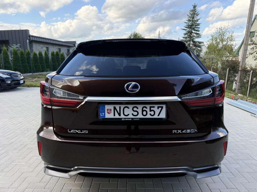 Red Lexus RX 450h 2019 in Vilnius, with an engine capacity of 3.46 L and mileage of 58 thousand km for 29950 €, photo 5 on AUTOMOTO.COM.LV