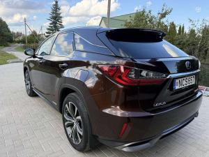 Red Lexus RX 450h 2019 in Vilnius, with an engine capacity of 3.46 L and mileage of 58 thousand km for 29950 €, photo 6 on AUTOMOTO.COM.LV